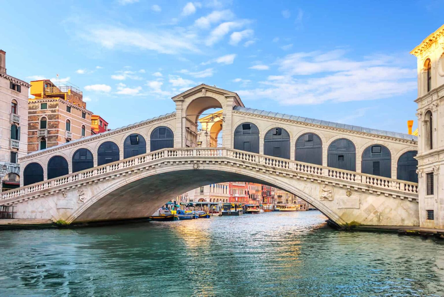 Top 10 Iconic Bridges Around the World - STRUCTURES CENTRE